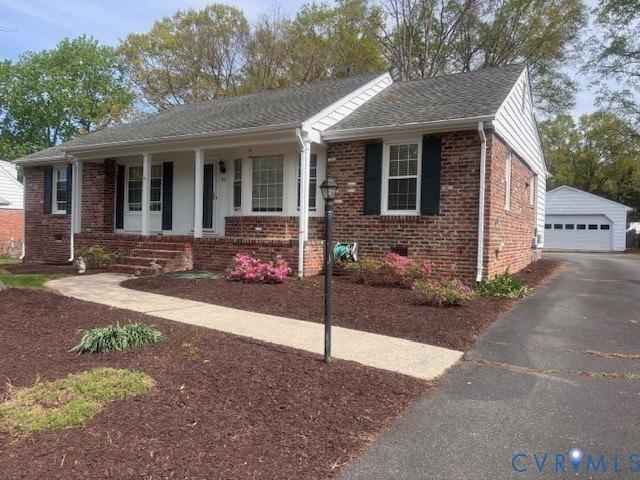 1611 Lauderdale Dr, Henrico, VA 23238