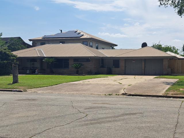 1611 Leggett Dr, Galena Park, TX 77547 | MLS #2428