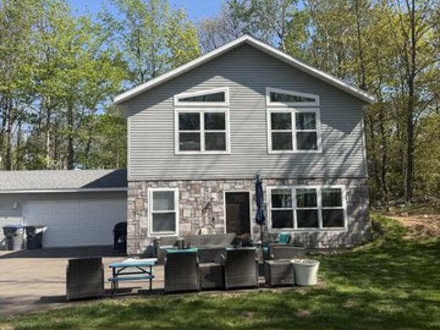 1611 Linzie Rd Unit A, Duluth, MN 55811