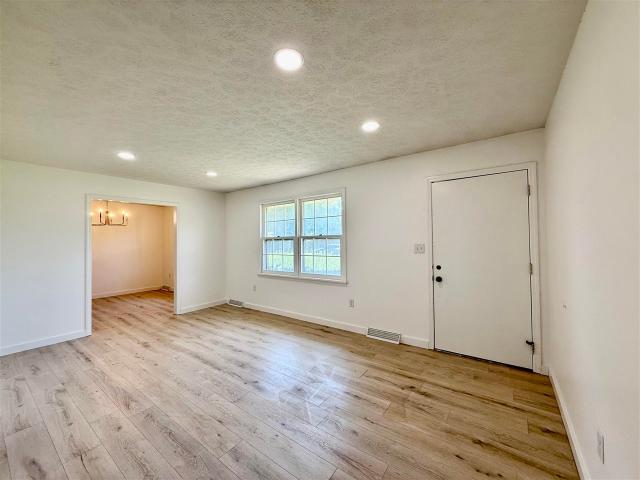 1611 Planters Way