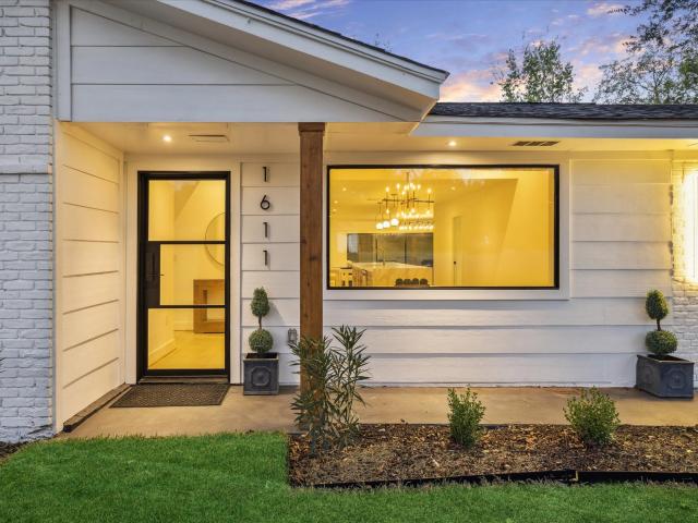 1611 Ridgehaven Dr, Austin, TX 78723 | MLS #4930 | Compass