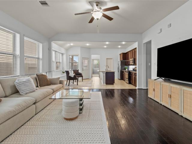 1611 Summer City Drive