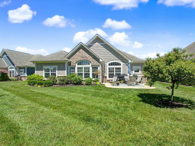 1611 Summerwood