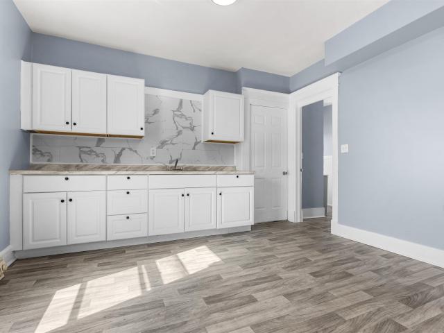 1611 S 4Th Street