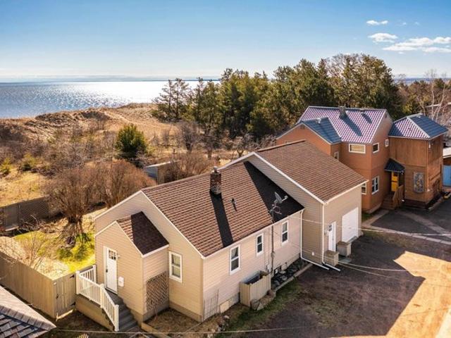 1611 S Lake Ave, Duluth, MN 55802
