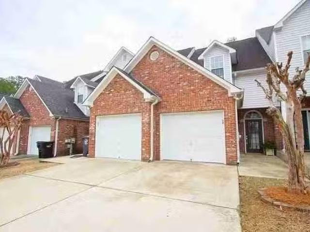 1611 Savannah Park, Vestavia Hills, AL 35216 2 bedroom, 2.5.