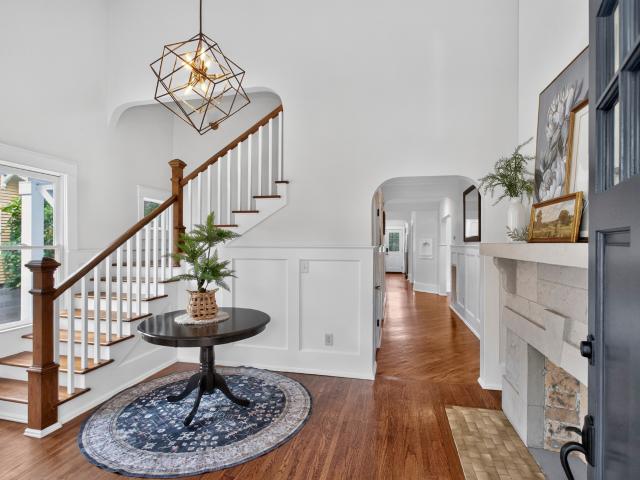 1611 Shelby Ave