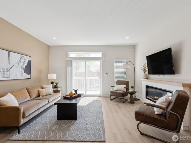 1611 th Avenue W # D2