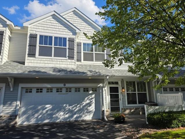 1611 Woodlynn Ave Unit 3, Maplewood, MN 55109