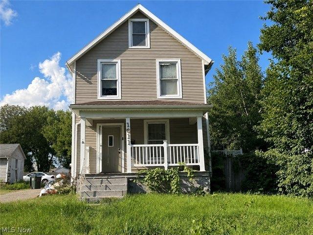 1611 10th St SW, Canton, OH 44706