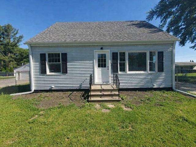 1611 36th Ave, East Moline, IL 61244