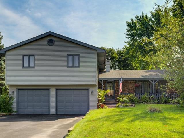 16123 S Peerless Dr, Plainfield, IL 60586