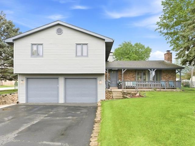 16123 S Peerless Dr, Plainfield, IL 60586