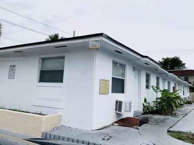 16120 19th Pl NE #3, North Miami Beach, FL 33162