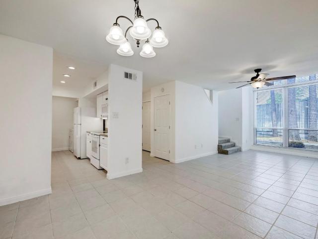 16120 Stuebner Airline Road 611