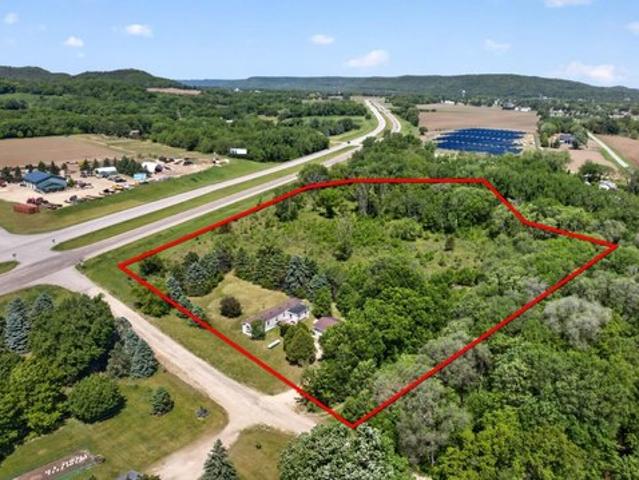16122 th St, Kellogg, MN 55945