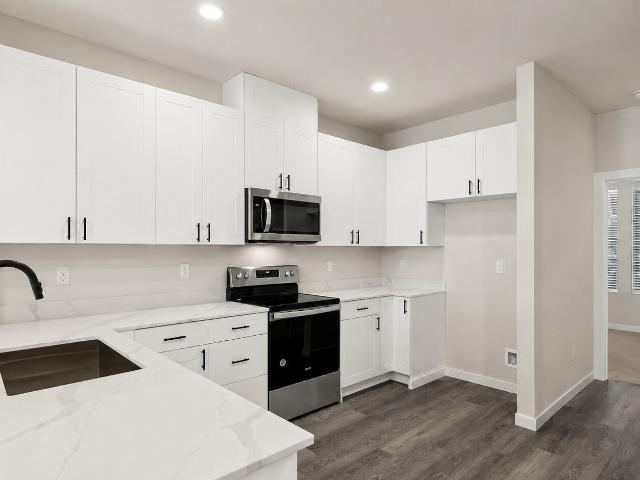 16124 Cascadian Wy # B4