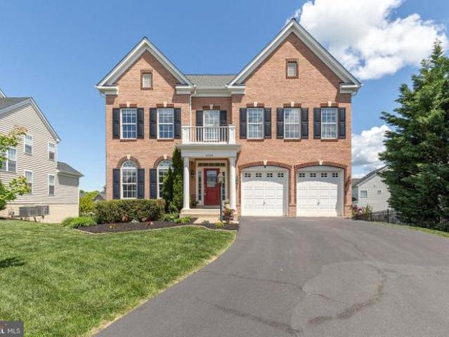 16128 Hinman Pl, Haymarket, VA 20169