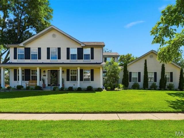 16129 Sea Breeze Ct, Wildwood, MO 63040