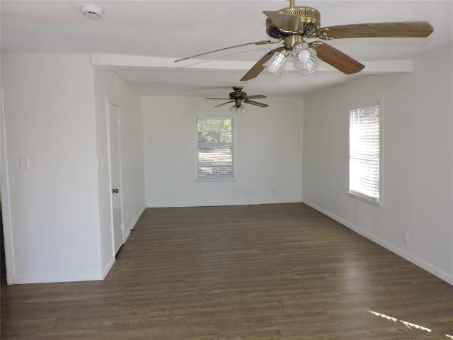 1612 N Anglin St, Cleburne, TX 76031 | MLS #21322