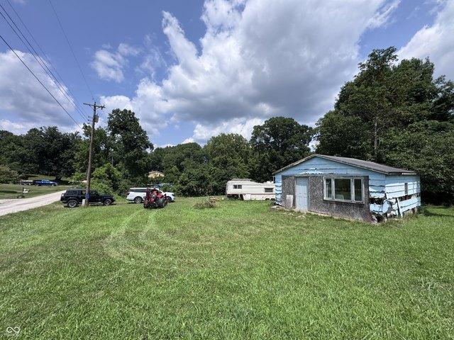 1612 N Lane Dr, Bloomington, IN 47404