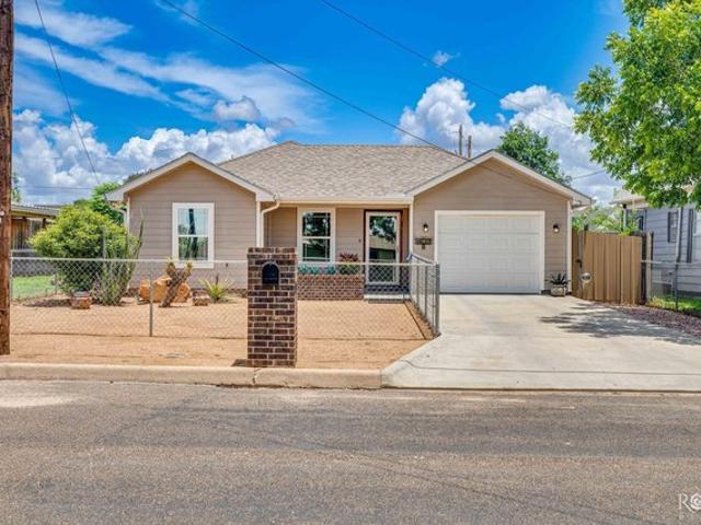 1612 N Magdalen St, San Angelo, TX 76903