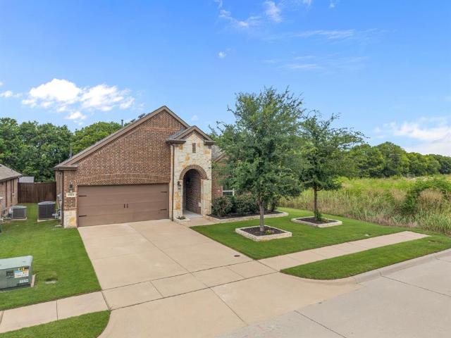 1612 Abigail Lane
