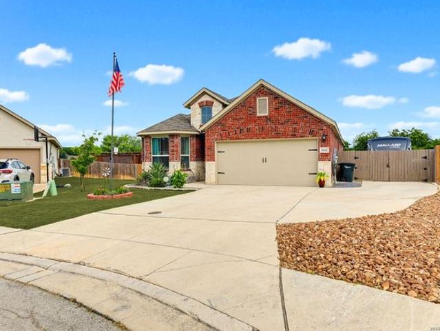 1612 Alvin Cir, New Braunfels, TX 78130
