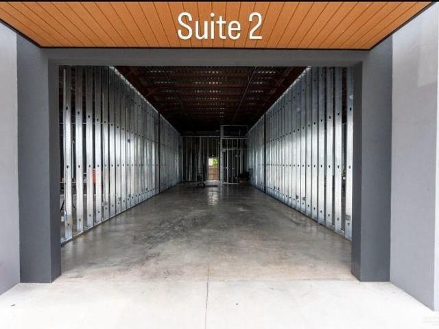 1612 Business 83 E