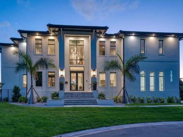 1612 Culbreath Isles Dr, Tampa, FL 33629