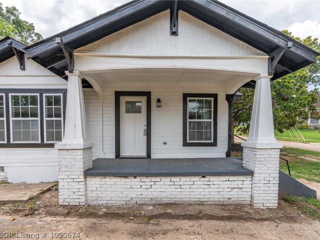 1612 Cedar Street
