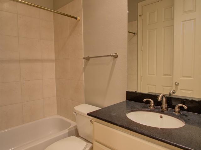 1612 Colorado St, Houston, TX 77007 | MLS #50436 | Compass