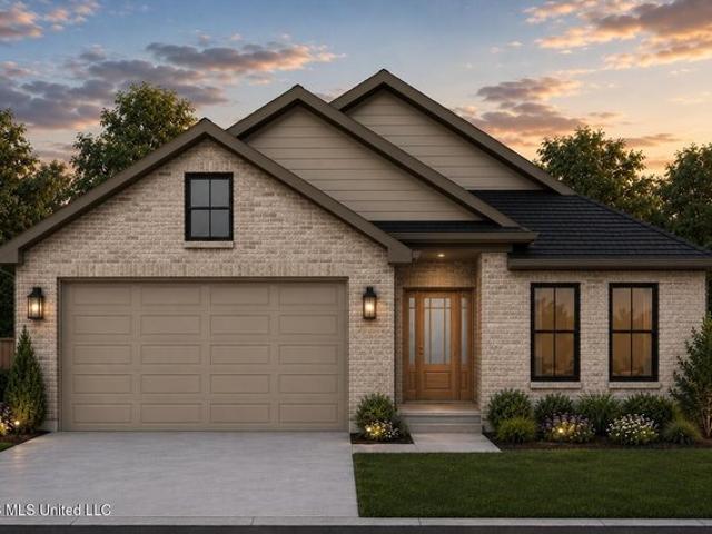 1612 Deer St, Ocean Springs, MS 39564