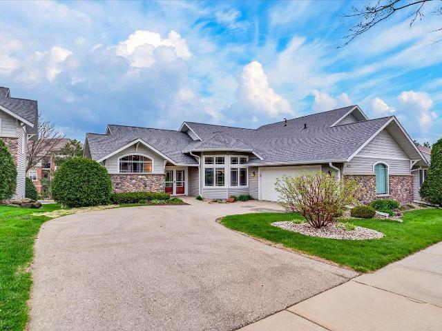 1612 Dewberry Drive