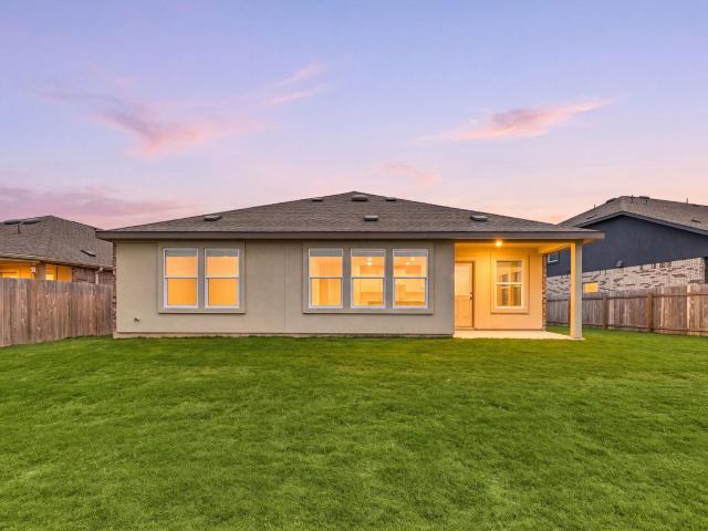 1612 Devine Lake Bnd