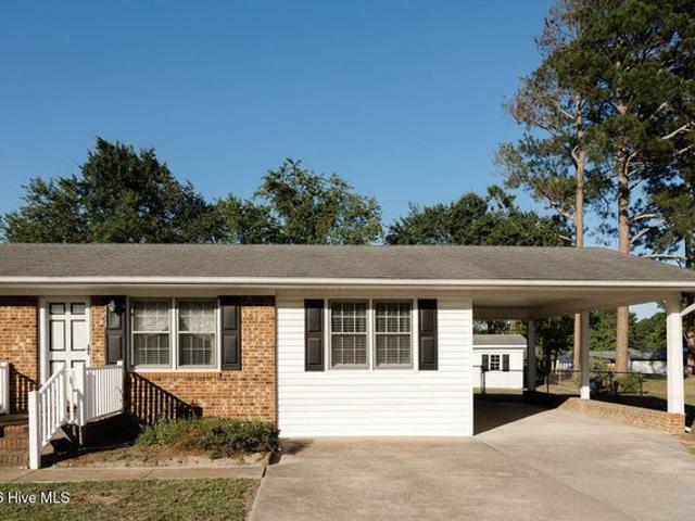 1612 Fairground Rd, Dunn, NC 28334