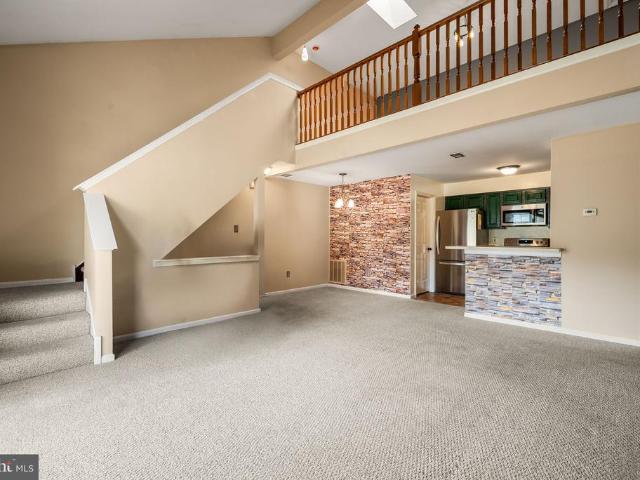 1612 Foxmeadow Circle