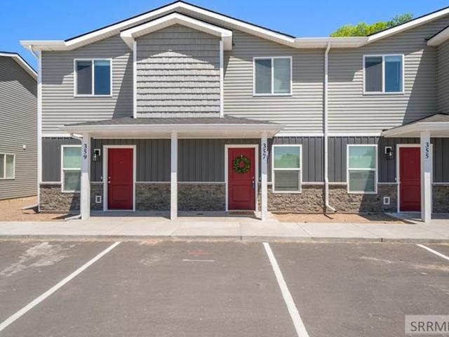 1612 Hannah Ln, Blackfoot, ID 83221
