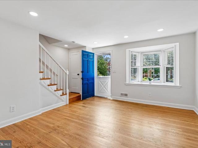 1612 Hardwick Road