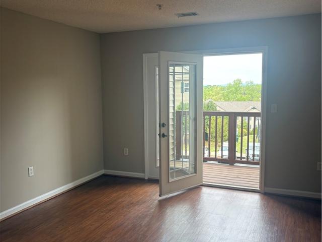 1612 Harts Ridge Drive 1612
