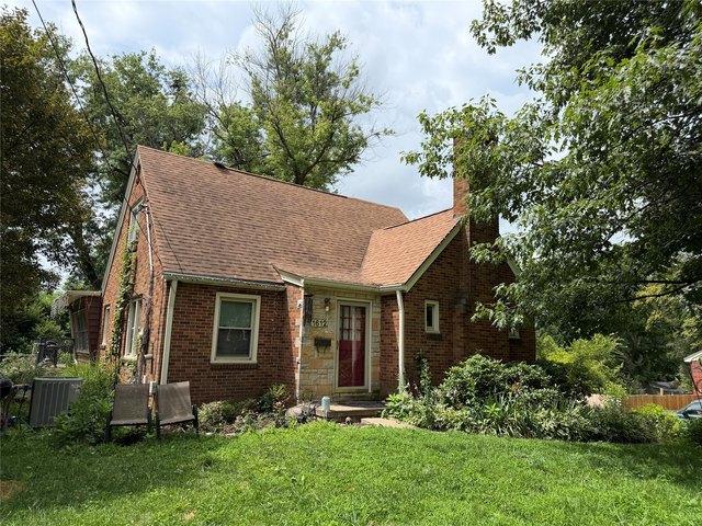1612 Highview Dr, Des Moines, IA 50315