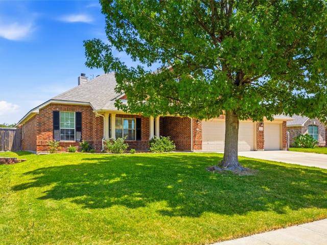 1612 Lakeside Drive