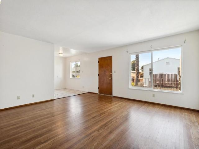 1612 Parker St