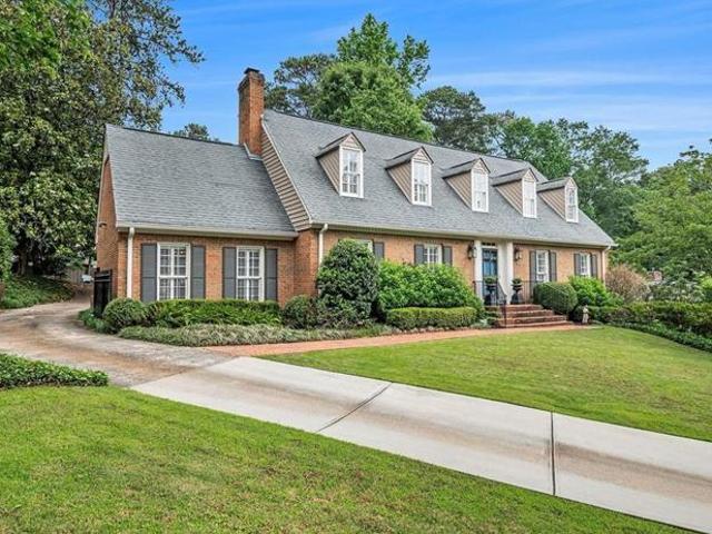 1612 Rainier Falls Dr NE, Atlanta, GA 30329