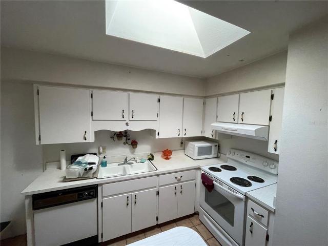 1612 S High St, DeLand, FL 32720 | MLS #V4947 | Compass