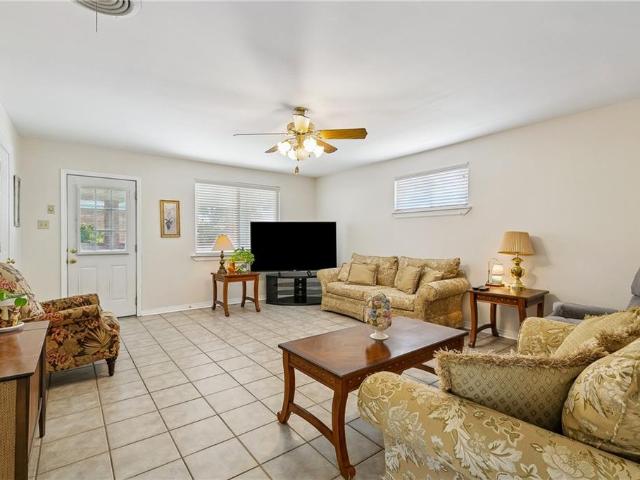 1612 Taft Park