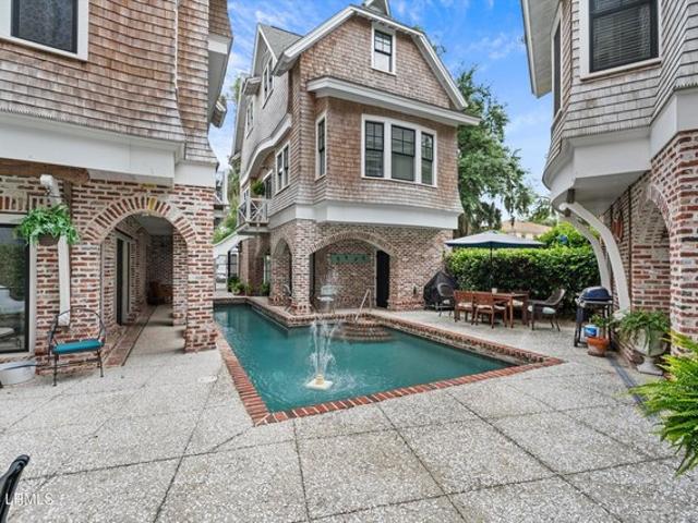 1612 W Paris Ave, Port Royal, SC 29935