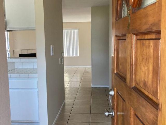 1612 2 Bedroom Apartment for Rent at 1612 Orizaba Ave, Long Beach, CA 90804 Lee School