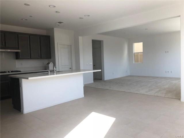 16133 Almond