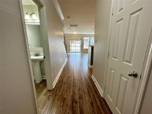 16130 Limestone Lake Drive